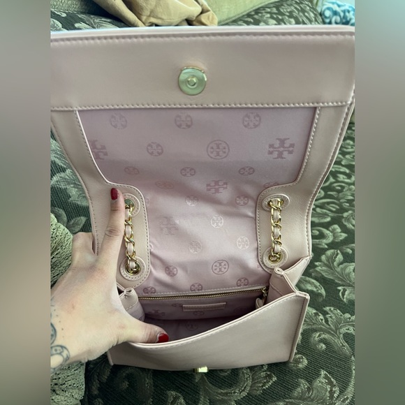 Tory Burch | Bags | Tory Burch Alexa Crossbody Bag | Poshmark